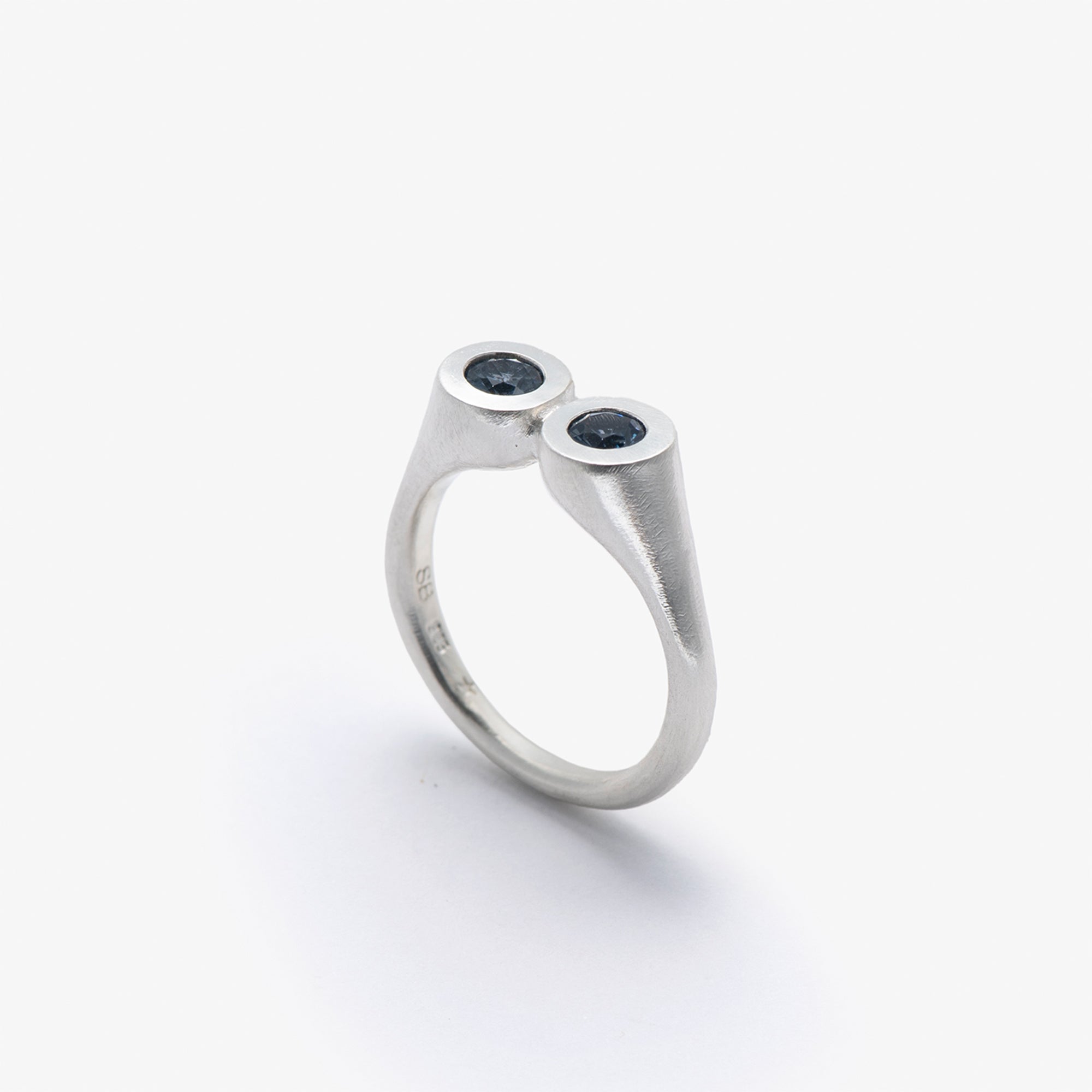 SEB BROWN: Goggle Ring 2.0 Silver (Stg) | DSMG E-SHOP